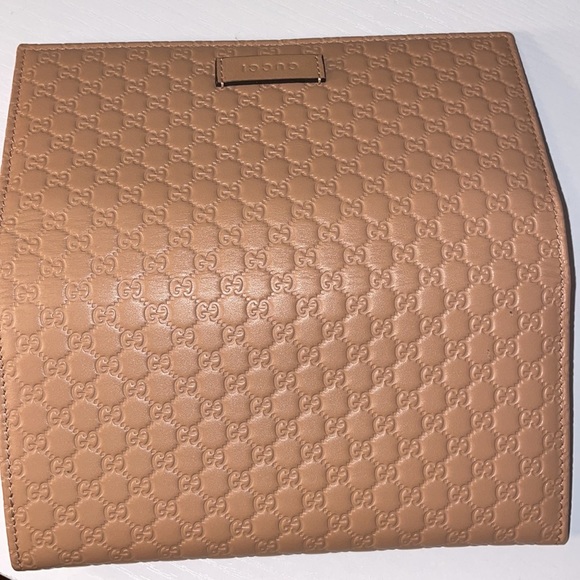 Gucci | Bags | Gucci Tan Micro Guccissima Long Wallet | Poshmark